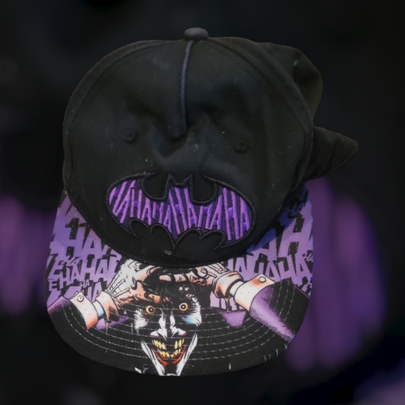 Batman | Accessories | Rare Joker Snap Back | Poshmark